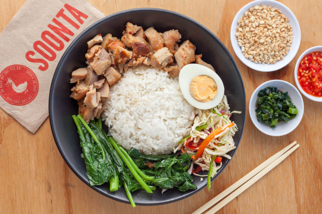 Bánh Mì Calories: Is Vietnamese Bánh Mì a Healthy Choice?